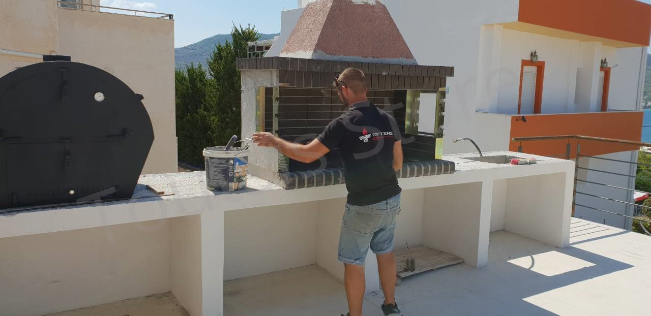 ΨΗΣΤΑΡΙΑ BBQ ΜΕ ΜΑΥΡΟ ΠΥΡΟΤΟΥΒΛΟ | ΤΟΥΤΣΗΣ