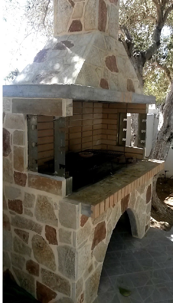 ΨΗΣΤΑΡΙΑ BBQ ΚΑΙ ΕΠΕΝΔΥΣΗ ΜΕ ΠΕΤΡΑ ΑΛΒΑΝΙΑΣ ΚΙΤΡΙΝΗ ΚΑΙ ΚΟΚΚΙΝΗ ...
