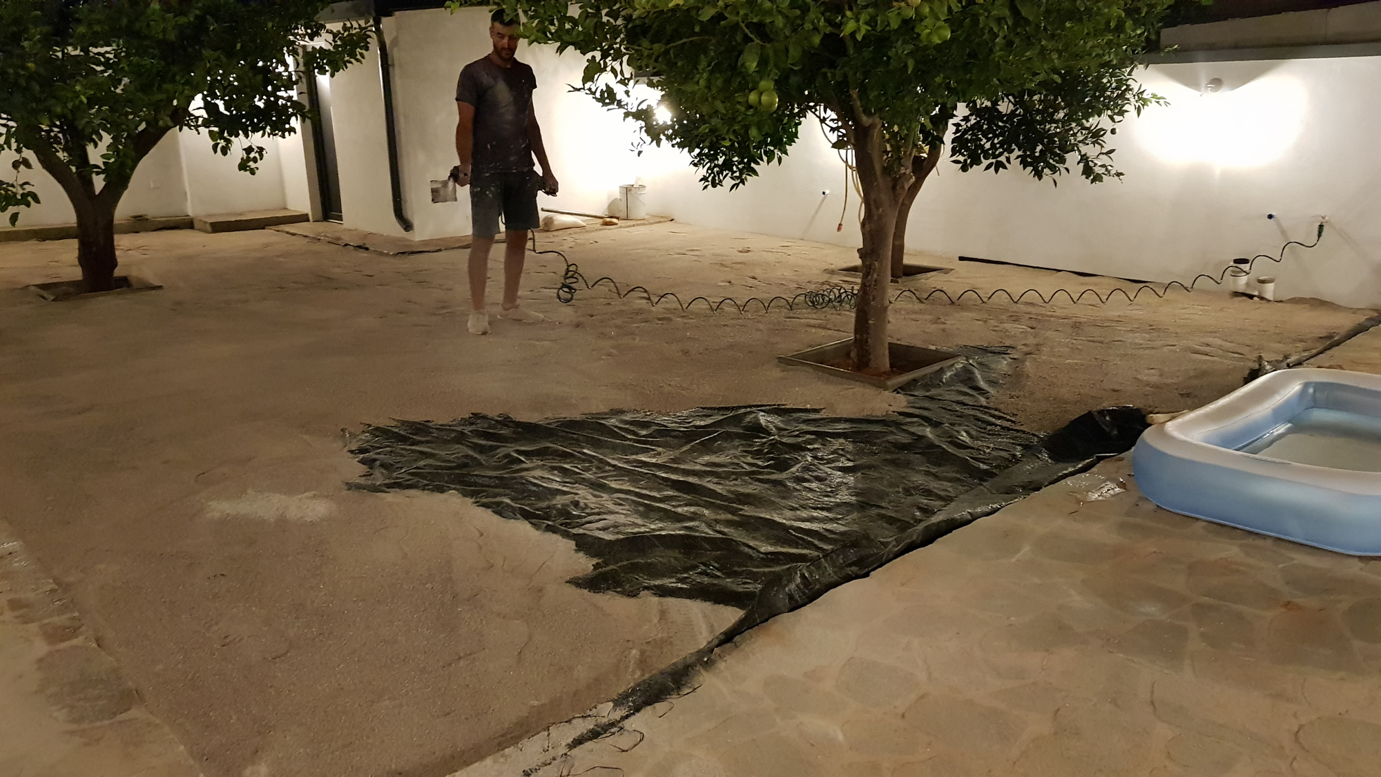 ΔΙΑΜΟΡΦΩΣΗ ΚΗΠΟΥ ΜΕ ΣΥΝΘΕΤΙΚΟ ΧΛΟΟΤΑΠΗΤΑ | ΤΟΥΤΣΗΣ