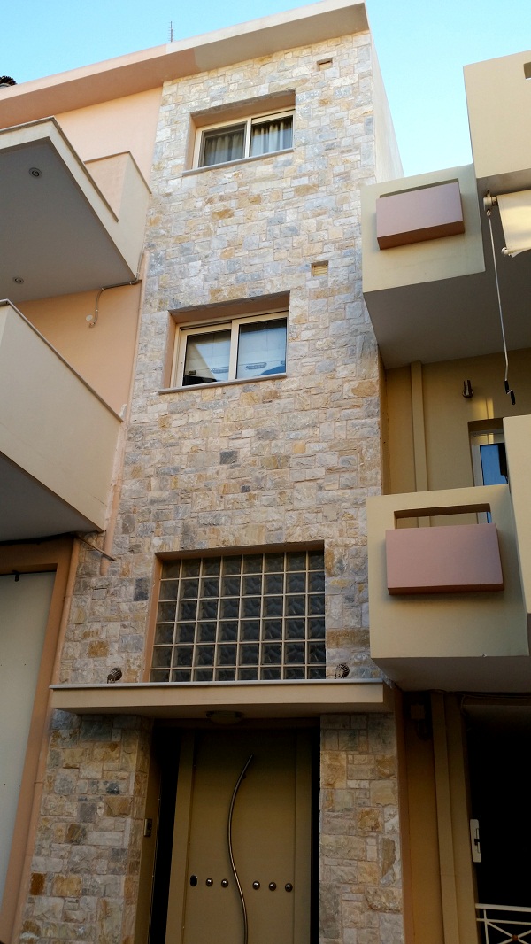 ΕΞΩΤΕΡΙΚΗ ΕΠΕΝΔΥΣΗ ΜΕ ΠΕΤΡΑ ΟΛΥΜΠΟΥ | ΤΟΥΤΣΗΣ