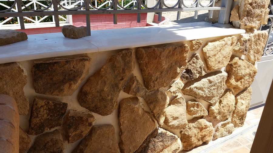 ΕΞΩΤΕΡΙΚΗ ΕΠΕΝΔΥΣΗ ΜΕ ΠΕΤΡΑ ΜΑΝΔΡΑΣ | ΤΟΥΤΣΗΣ